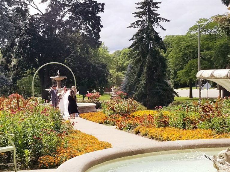 Kitchener Wedding Venue Rockway Gardens